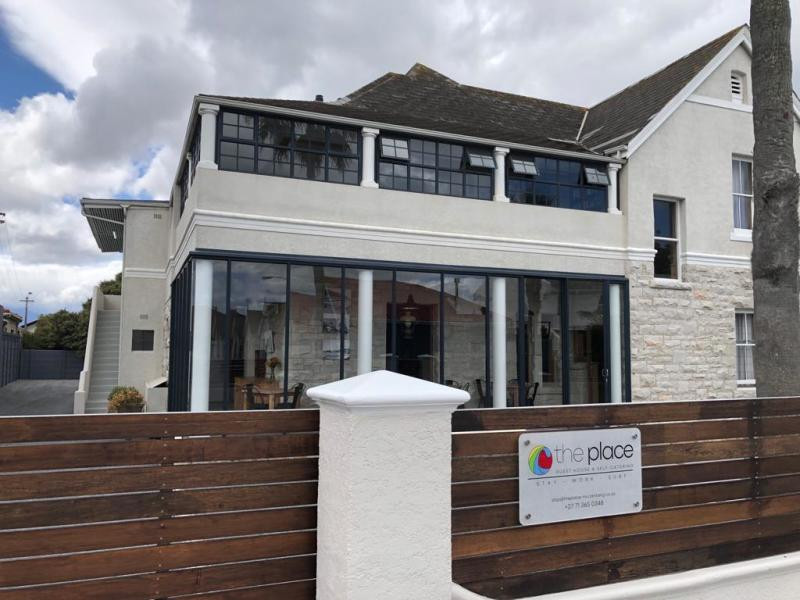 The Place Muizenberg - Swop and Stay