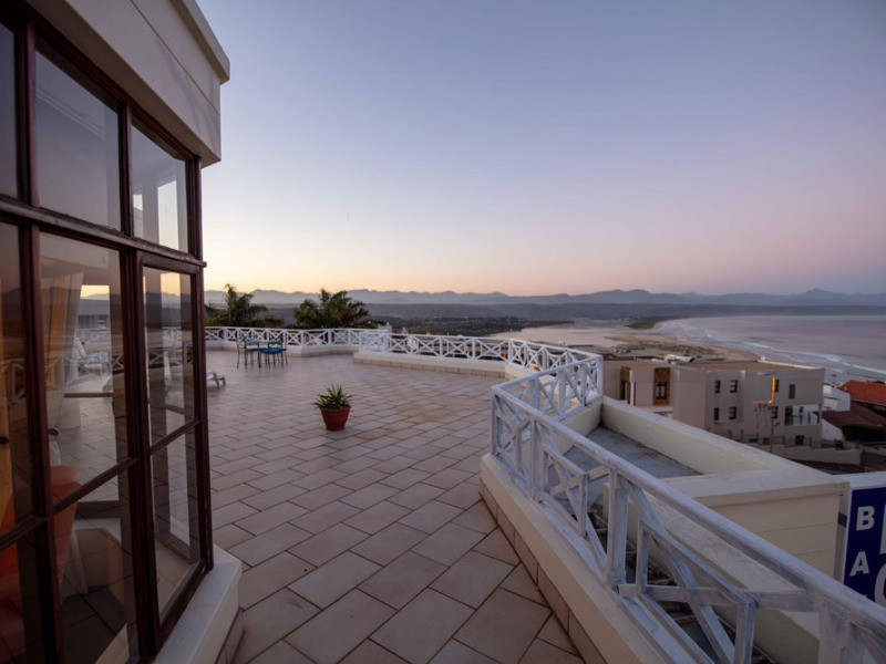 Bayview Hotel - Swop and Stay