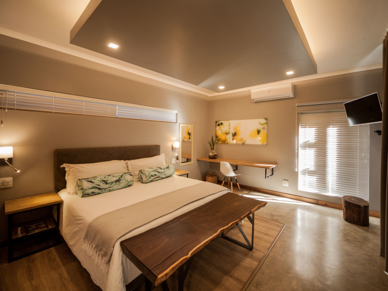 Letaba Junction - Swop and Stay