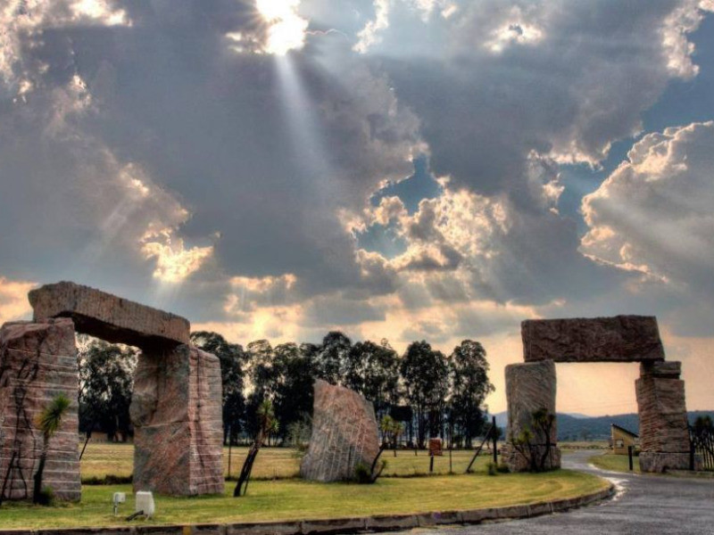 Stonehenge River Lodge - Swop and Stay