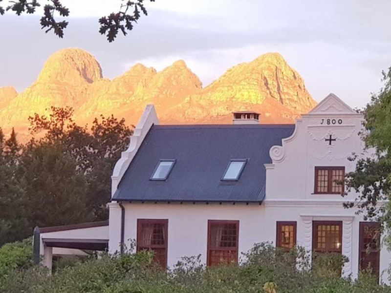 Vredenburg Manor House - Swop and Stay