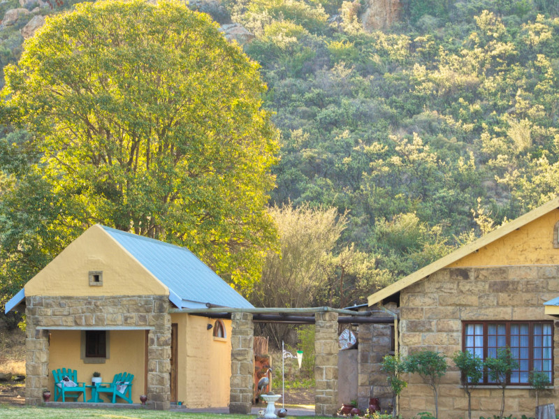 His Vessel Guesthouse - Swop and Stay