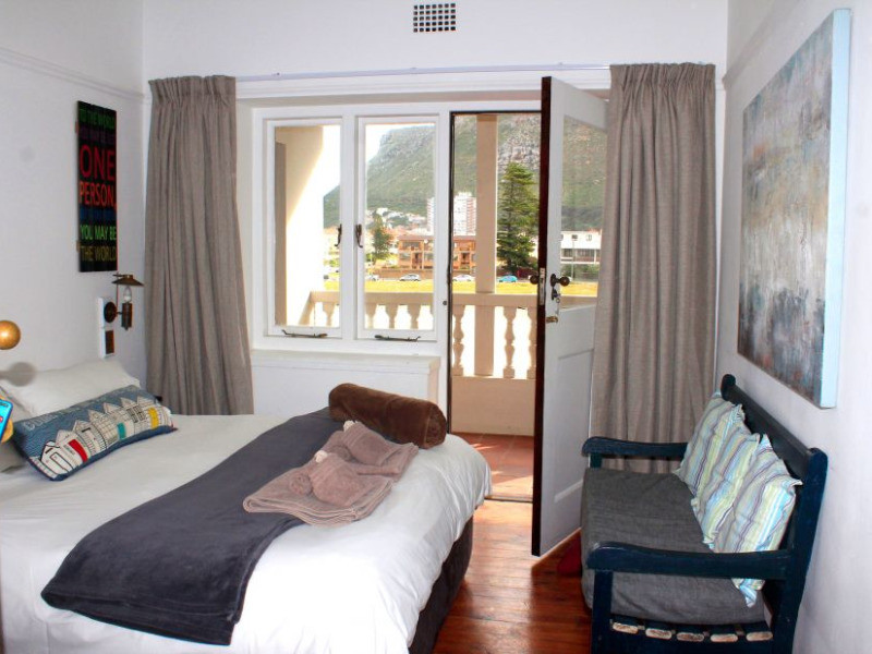 The Muize - Swop and Stay