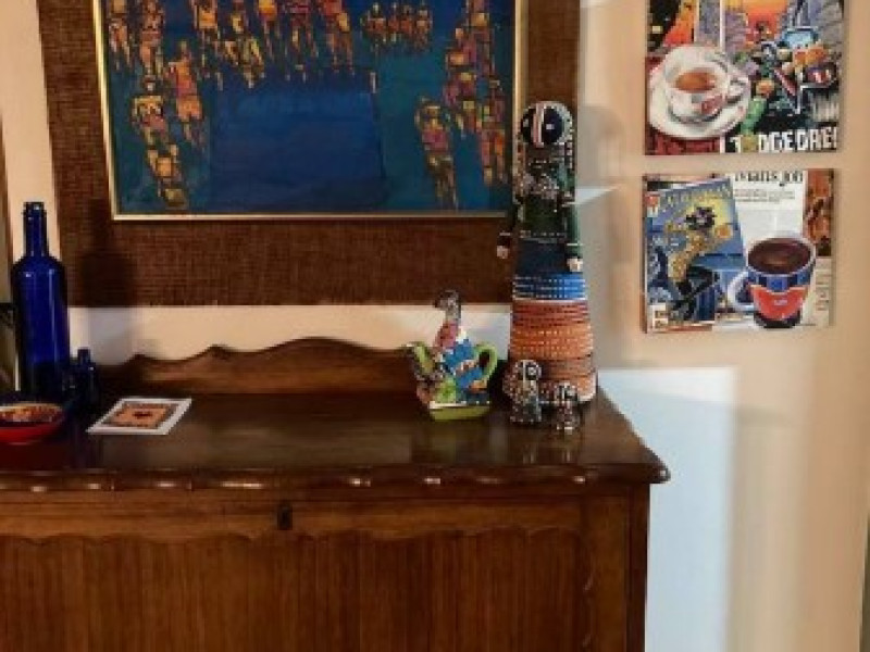 Two Oceans Artist's Home - Swop and Stay