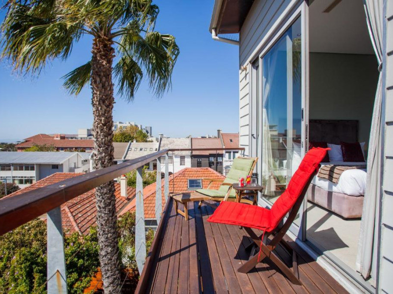 The One 8 Hotel - Swop and Stay