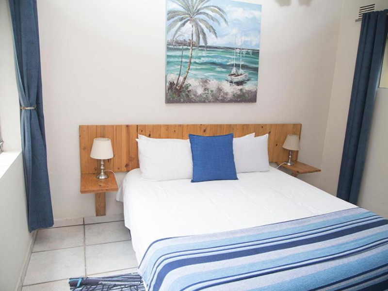 Ansteys Beach Self Catering Apartments - Swop and Stay
