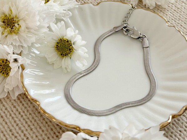 Snake Chain Bracelet - Tora Grace